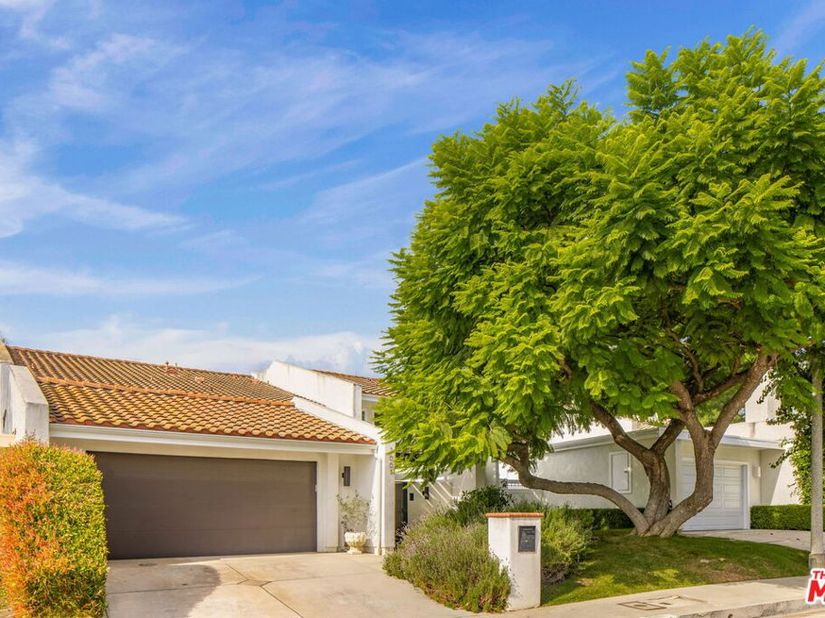 2661 Angelo Drive, Los Angeles, CA 90077 - For Sale