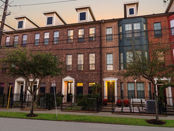 2110 Shearn Street 11, Houston, TX 77007 - For Sale