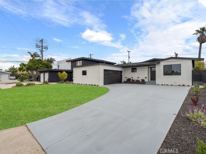 1792 Crestmont Place, Costa Mesa, CA 92627 - For Sale