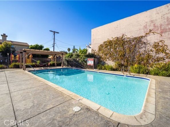 9352 Condor Court, Pacoima (los Angeles), CA 91331 - For Sale