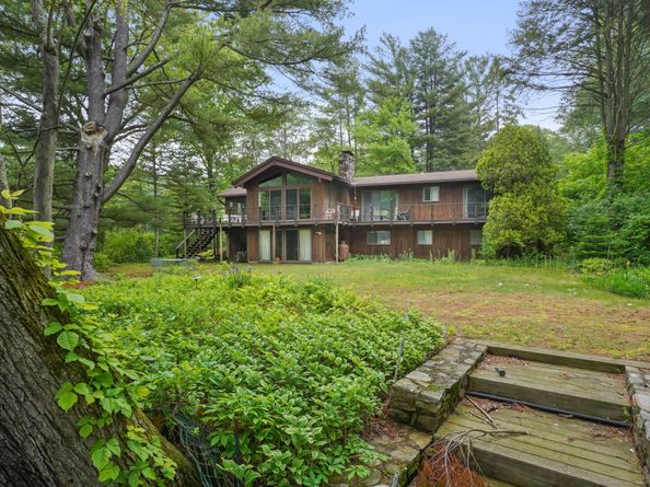 181 Pinewood Trail, Trumbull, CT 06611 - For Sale