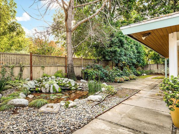 670 Westbridge Place, Pasadena, CA 91105 - For Sale