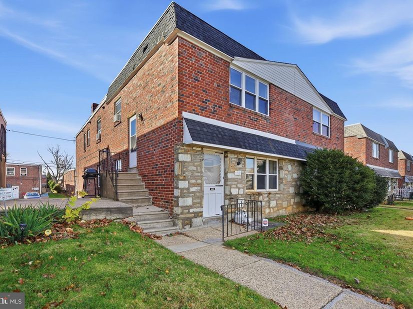 1710 Griffith Street, Philadelphia, PA 19111 - For Sale