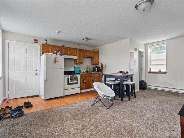 15 Maynard Ave, Webster, MA 01570 - For Sale