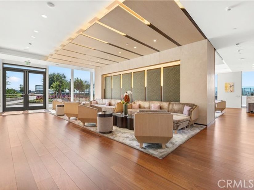 877 Francisco Street 1723, Los Angeles, CA 90017 - For Sale