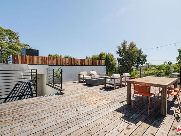 611 Broadway Street, Venice, CA 90291 - For Sale