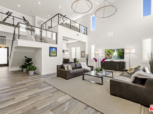 20211 W Liverpool Way, Porter Ranch, CA 91326 - For Sale