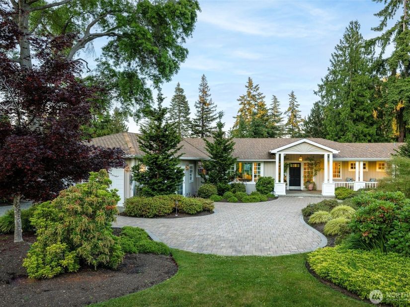 3204 Evergreen Point Road, Medina, WA 98039 - For Sale