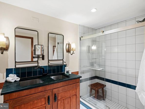 3132 E Thompson Street 2C, Philadelphia, PA 19134 - For Sale