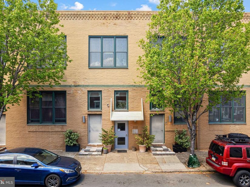 3132 E Thompson Street 2C, Philadelphia, PA 19134 - For Sale