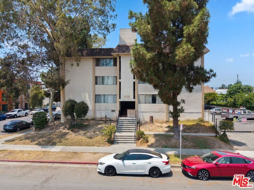 1419 S Wilton Place, Los Angeles, CA 90019 - For Sale
