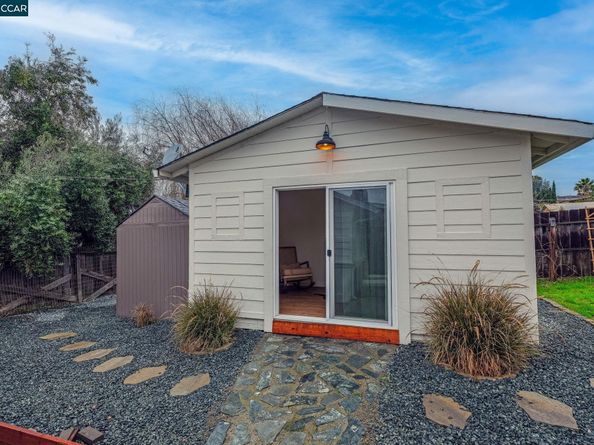 1867 Solano Way, Concord, CA 94520