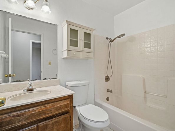 20139 Anita Ave, Castro Valley, CA 94546 - For Sale