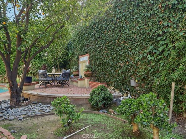 123 S Gretna Green, Los Angeles, CA 90049 - For Sale