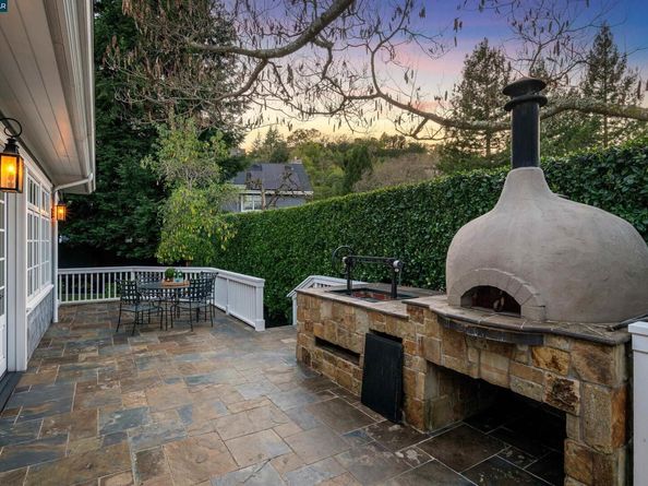 755 Old Jonas Hill Rd, Lafayette, CA 94549 - For Sale