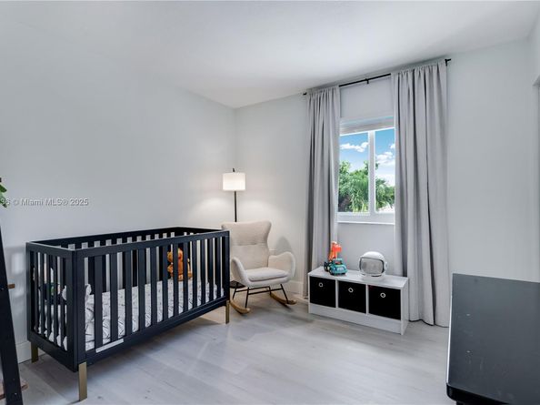 15464 SW 141st St, Miami, FL 33196 - For Sale
