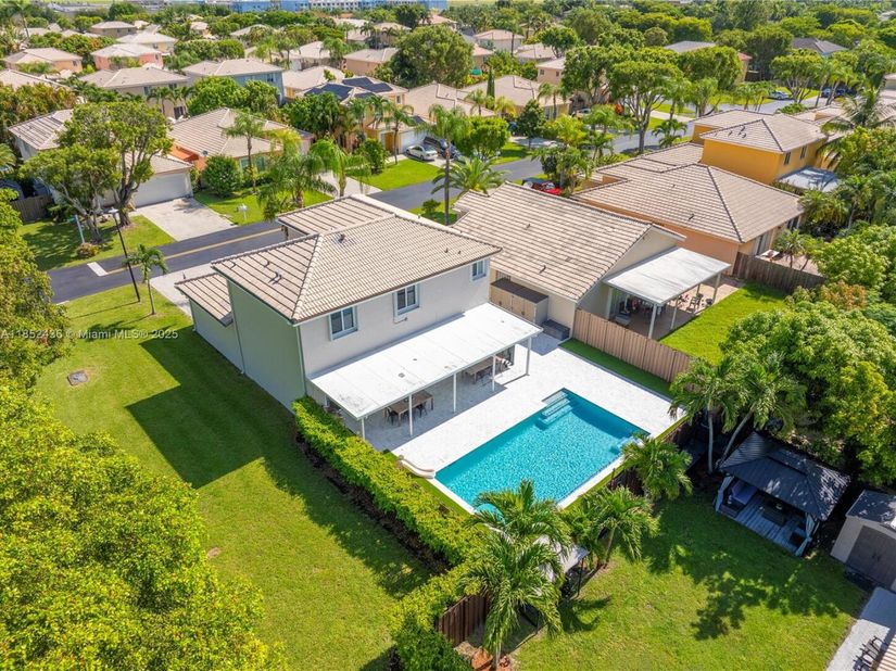 15464 SW 141st St, Miami, FL 33196 - For Sale