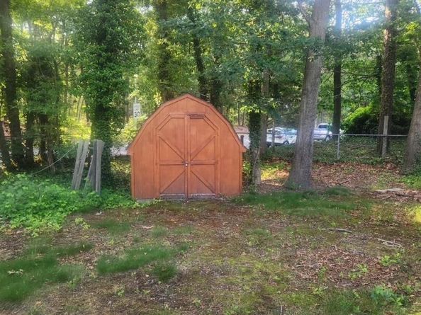 38 Maria Court, Holbrook, NY 11741 - For Sale