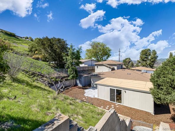 9361 Starcrest Dr, Santee, CA 92071 - For Sale