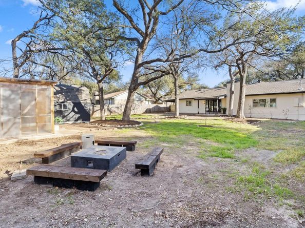 9420 Shady Oaks DR, Austin, TX 78729 - For Sale