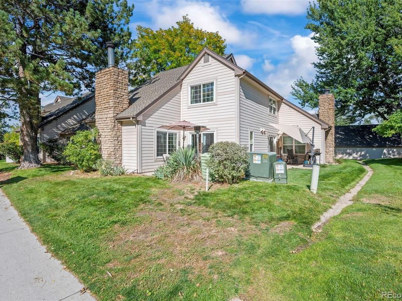 2101 S Victor Street B, Aurora, CO 80014 - For Sale