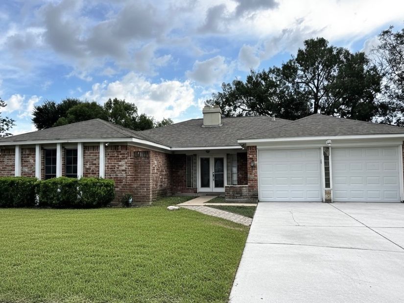 10415 Tenneco Drive, Houston, TX 77099 - For Sale