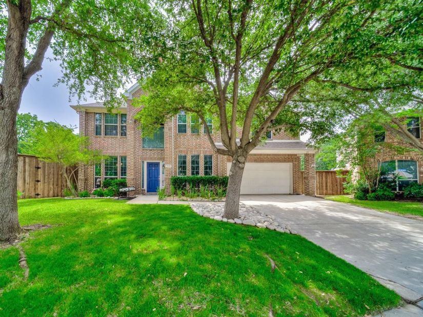 1930 Santa Anna Drive , Arlington, Texas 76001 - For Sale