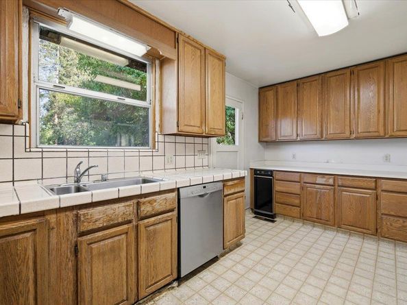 643 Jay Street, Los Altos, CA 94022 - For Sale