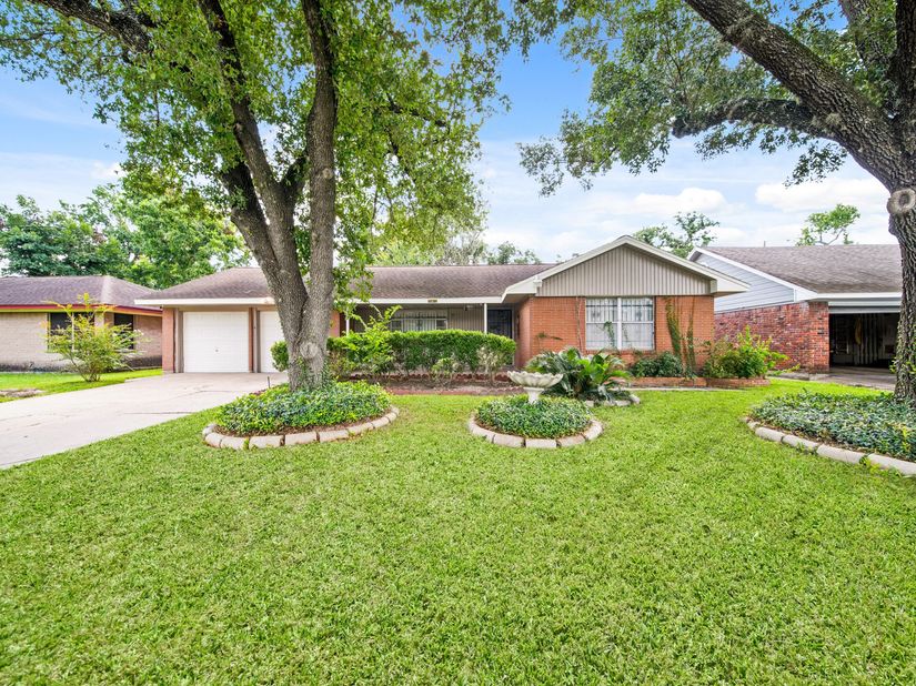 10410 Rockaway Drive, Houston, TX 77016 - For Sale