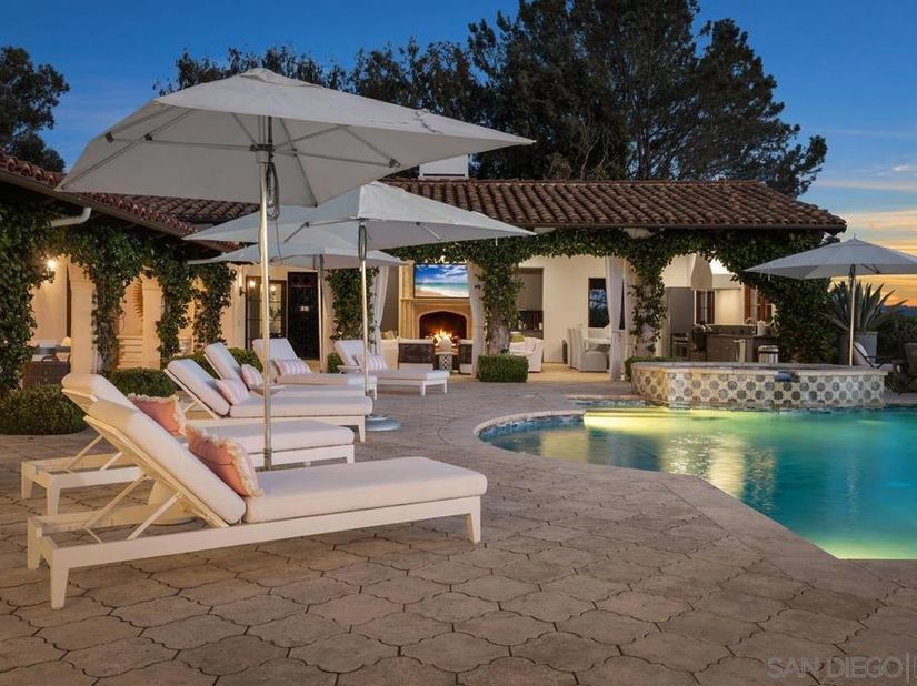 16304 Via De Santa Fe, Rancho Santa Fe, CA 92067 - For Sale