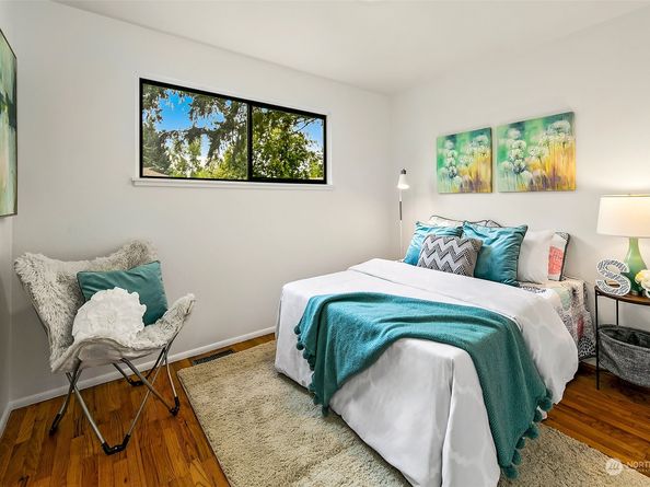 2304 N 193rd Street, Shoreline, WA 98133