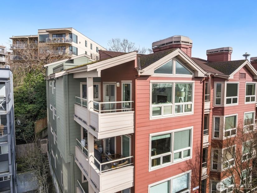 522 W Mercer Place 401, Seattle, WA 98119 - For Sale