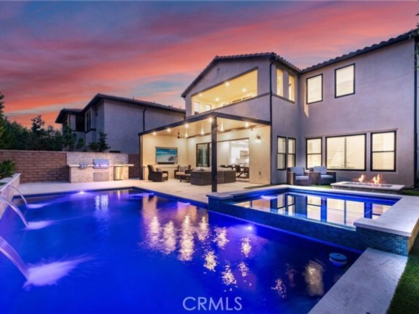 12 Lontano, Lake Forest (el Toro), CA 92630 - For Sale