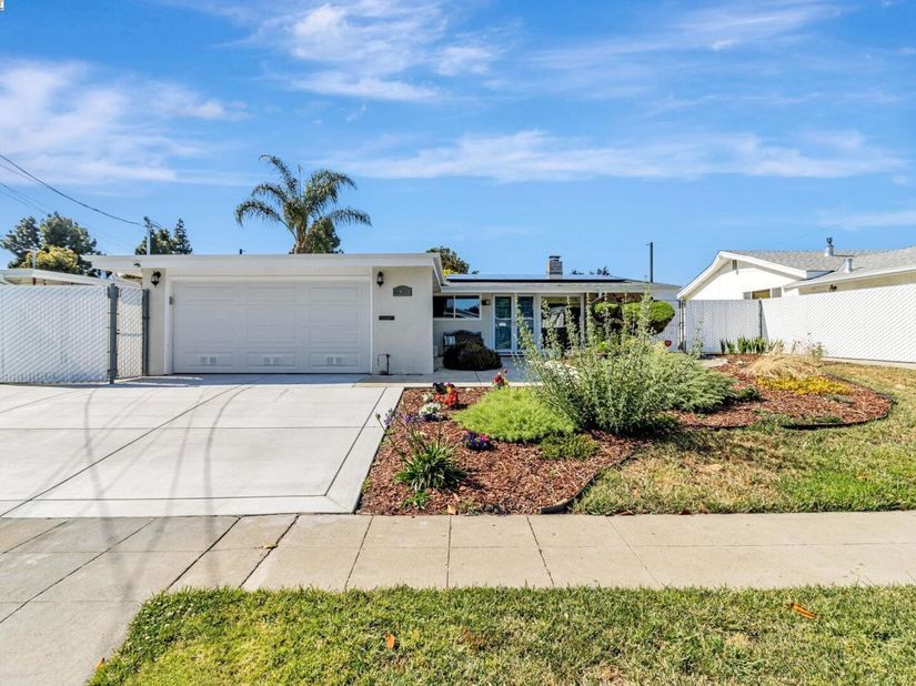 1061 Currant Way, Hayward, CA 94545 - For Sale