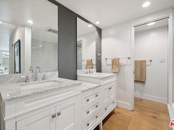 11687 Montana Avenue 101, Los Angeles, CA 90049 - For Sale