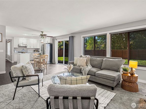 34729 9th Place SW, Federal Way, WA 98023 - For Sale