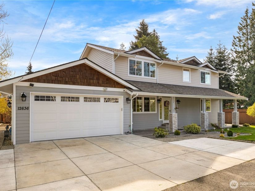 12636 4th Avenue SW, Seattle, WA 98146 - For Sale