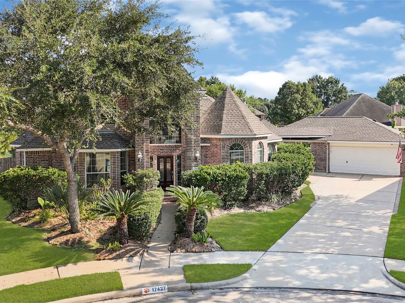 17427 Pinecreek Hollow Lane, Houston, TX 77095 - For Sale