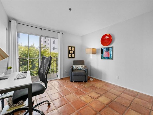 801 Pine Avenue 304, Long Beach, CA 90813 - For Sale