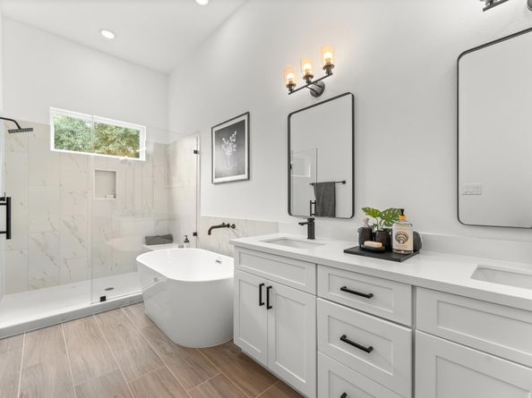 1004 Tuskegee Heights Lane, Houston, TX 77091 - For Sale