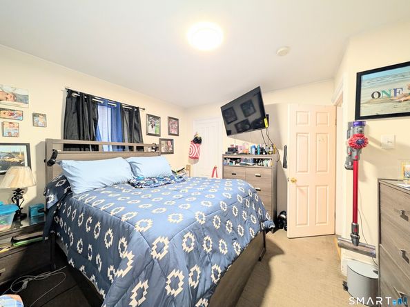 188 Holly Street, Bridgeport, CT 06607 - For Sale