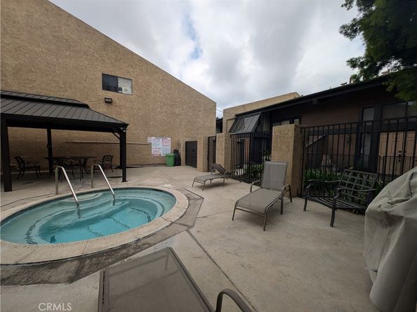 7021 Alondra Boulevard 15, Paramount, CA 90723 - For Sale