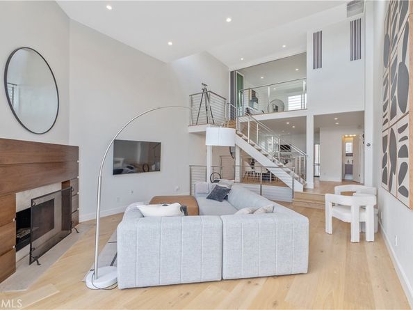 30 Reef Street 3, Marina Del Rey, CA 90292 - For Sale