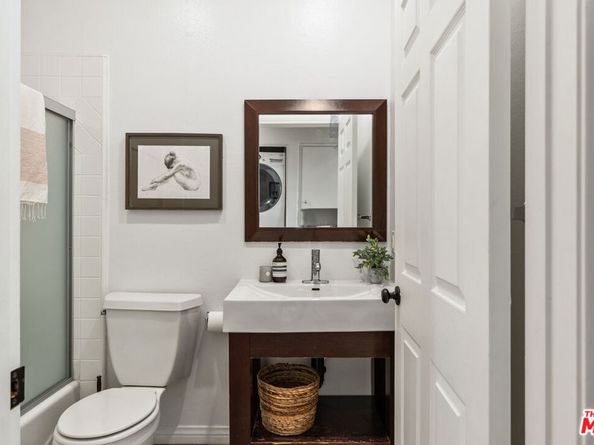 12011 Goshen Avenue 103, Los Angeles, CA 90049 - For Sale