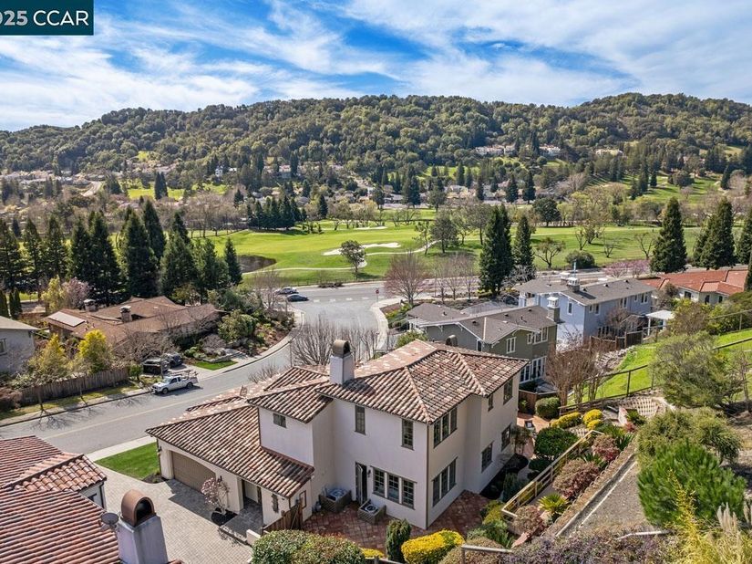 5 Moraga Valley Ln, Moraga, CA 94556 - For Sale