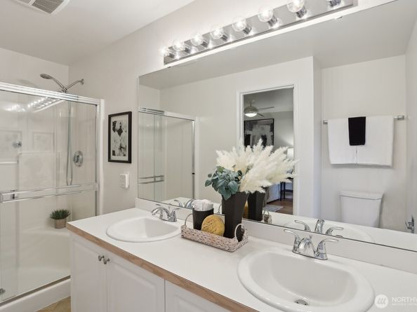 6679 SE Cougar Mountain Way 4, Bellevue, WA 98006 - For Sale