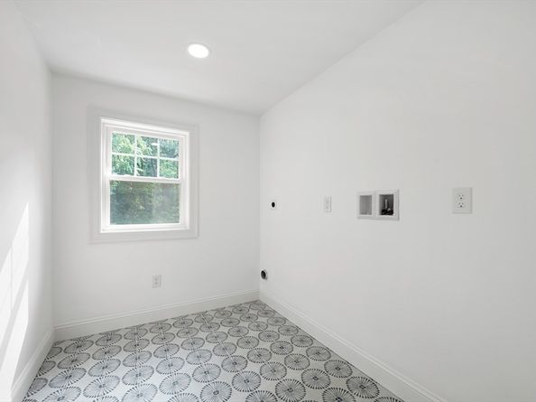 30 River Road, Andover, MA 01810 - For Sale
