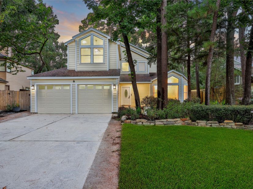 35 Shallow Pond Place, The Woodlands, TX 77381 - For Sale