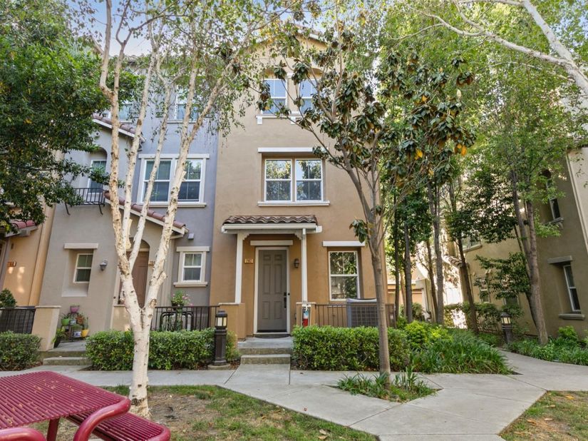 2192 Beech Circle, San Jose, CA 95131