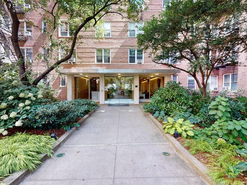 800 Grand Concourse 2DN, Bronx, NY 10451 - For Sale